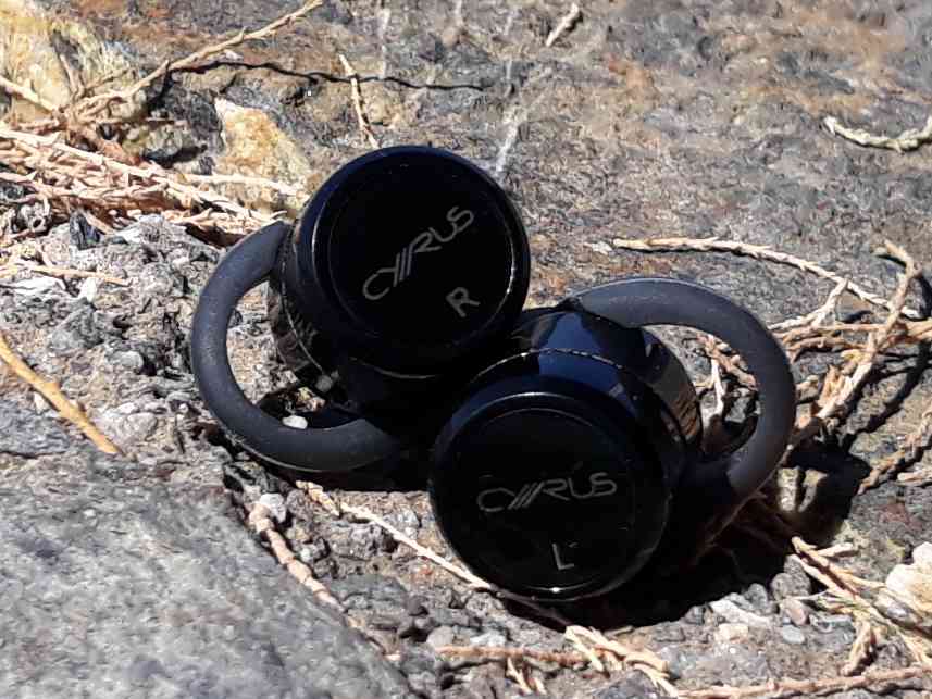 Test: CYRUS soundBuds - Knopf im Ohr - Mobile Bluetooth-Kopfhörer ...