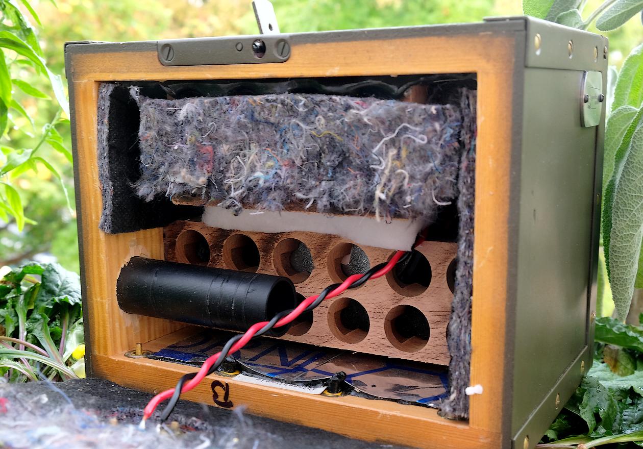Test: guerilla audio 08/15 - Der erste Lautsprecher von Helmut Hack ...