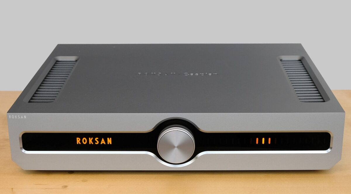 Test: Roksan Caspian 4G, High End Verstärker mit DAC, Phono-MM-Eingang ...